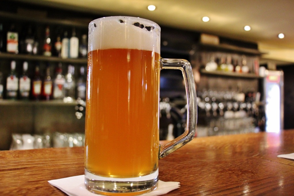 Craft Beer Budapest: 9 Bars Serving Local Hungarian Beer - Jetsetting Fools