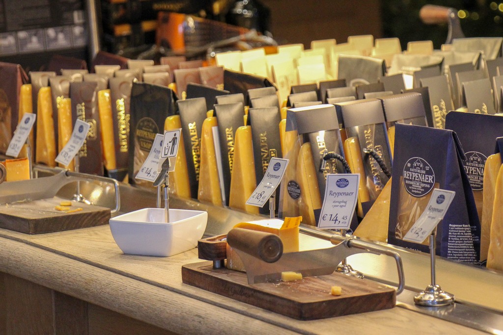 Dutch Cuisine: 17 Things To Eat In The Netherlands - Jetsetting Fools