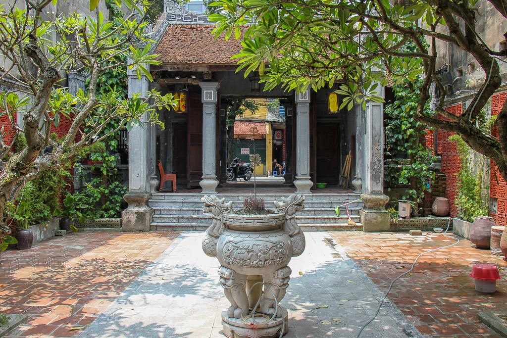 Hanoi Walking Tours: 5 Free DIY Walks In Hanoi, Vietnam - Jetsetting Fools